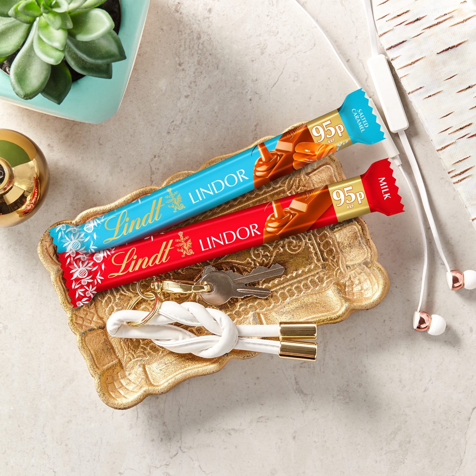 No.1 premium countline brand in the UK, Lindt LINDOR launches price ...